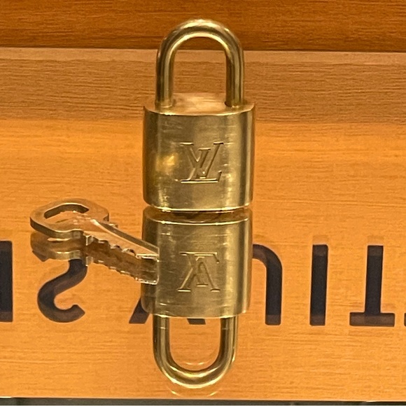 Louis Vuitton | Accessories | Authentic Vintage Louis Vuitton Padlock ...